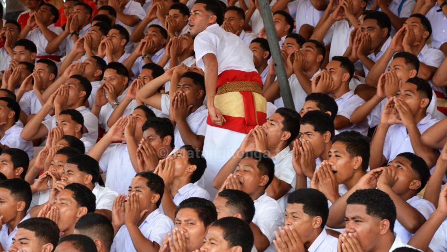 Queen Salote College wins non-violence chanting competition | Matangi Tonga